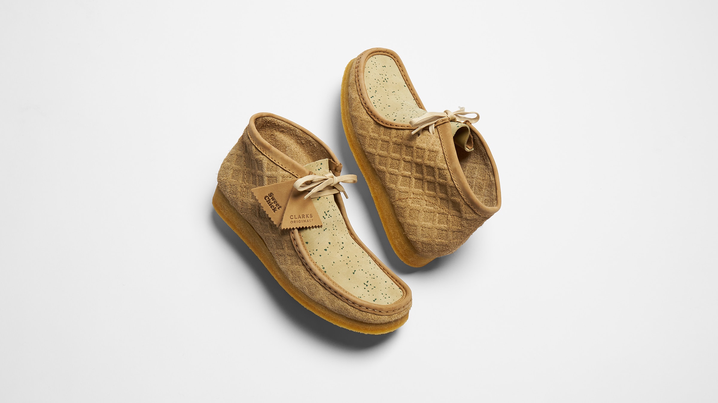 Clarks Originals x Sweet Chick Wallabee (Natural & Green) | END. Launches