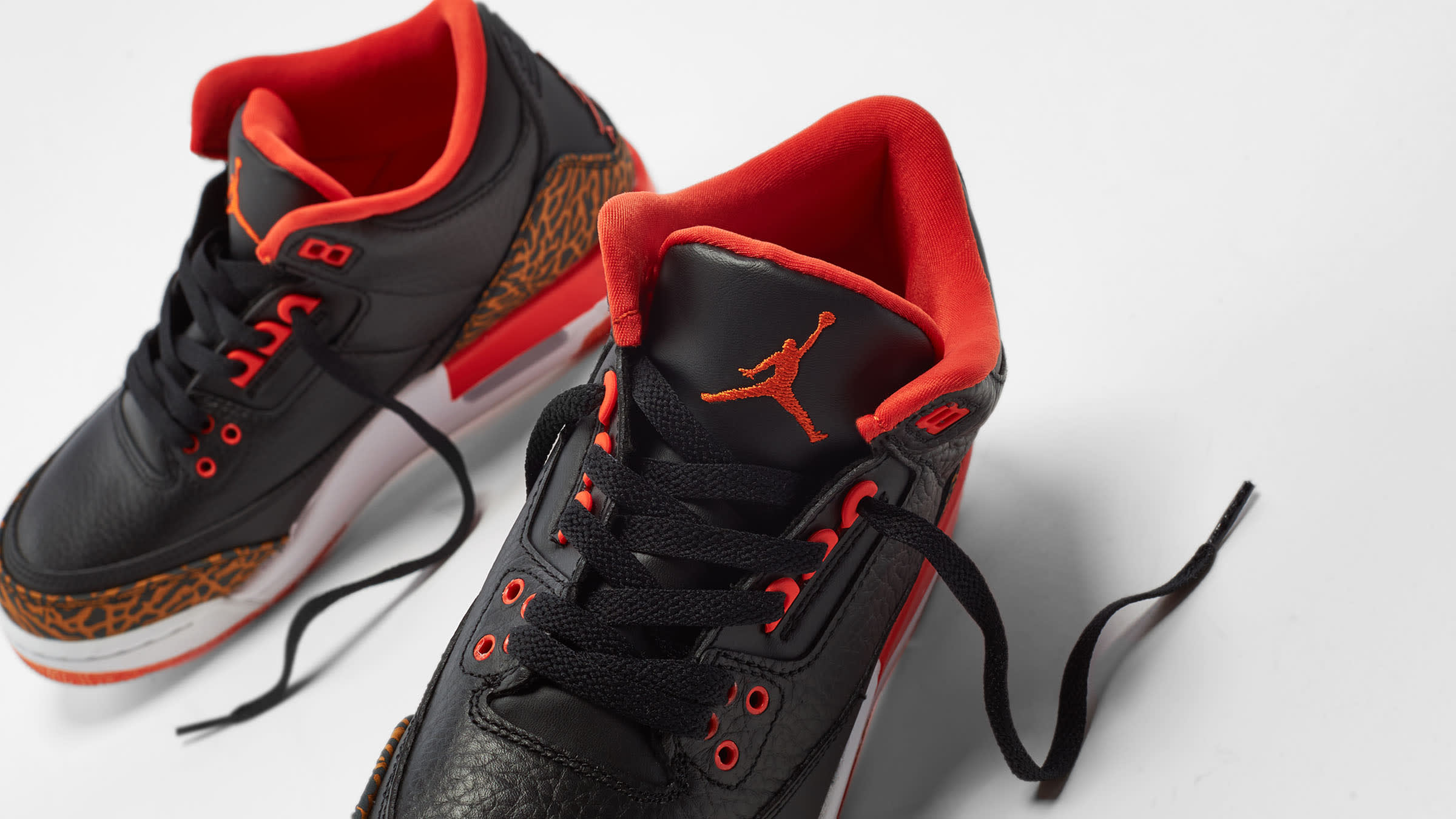 Nike Air Jordan 3 GS (Black, Team Orange & White) | END. Launches