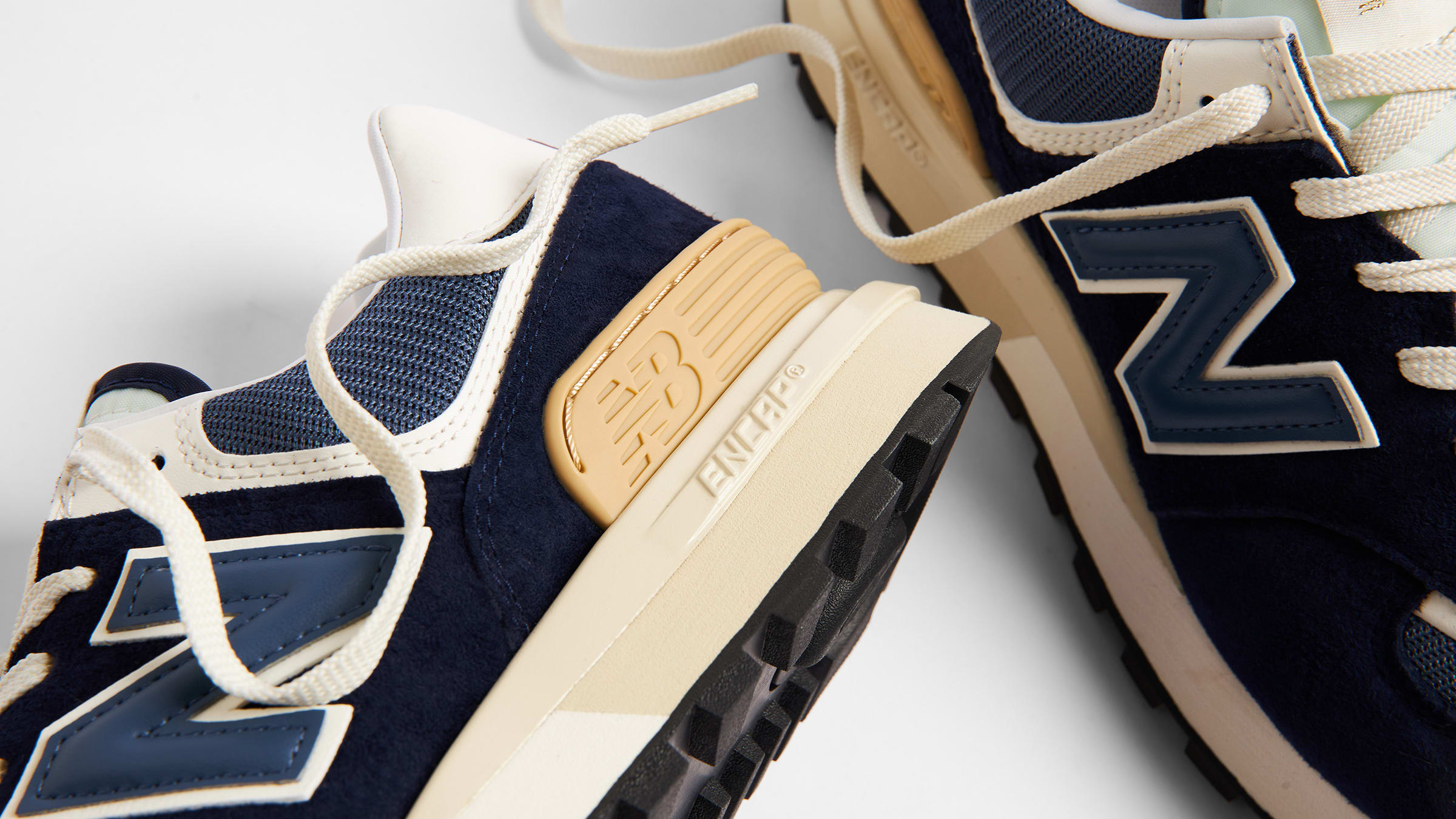 New Balance U574LGBB (Navy) | END. Launches